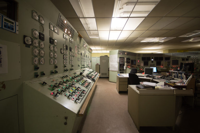 Exploring the Nanticoke Coal Power Plant | Nanticoke Generating Station ...