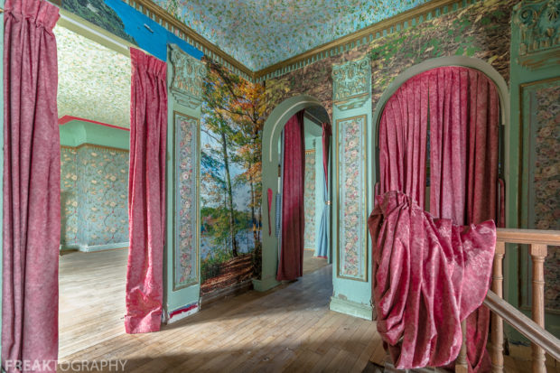 Toronto's Weirdest House | Toronto Castle House | Unique Homes ...