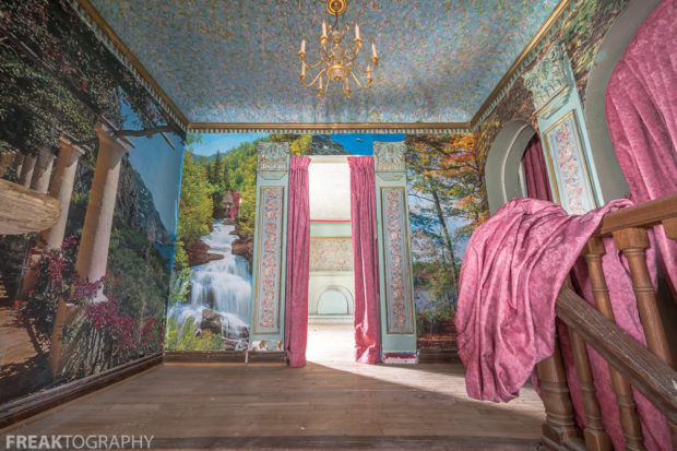 Toronto's Weirdest House | Toronto Castle House | Unique Homes ...