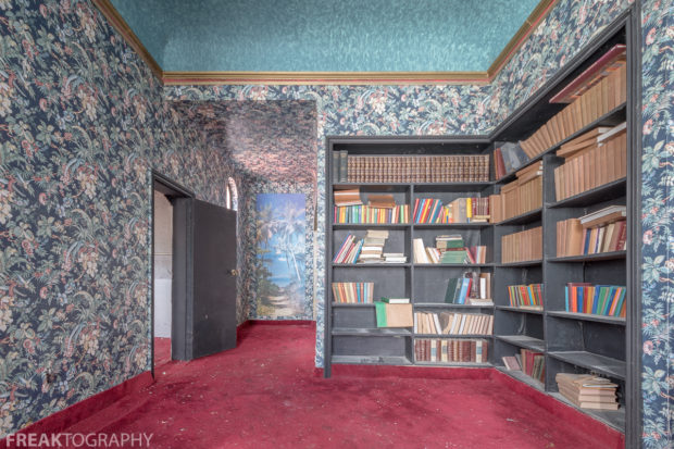 Toronto's Weirdest House | Toronto Castle House | Unique Homes ...