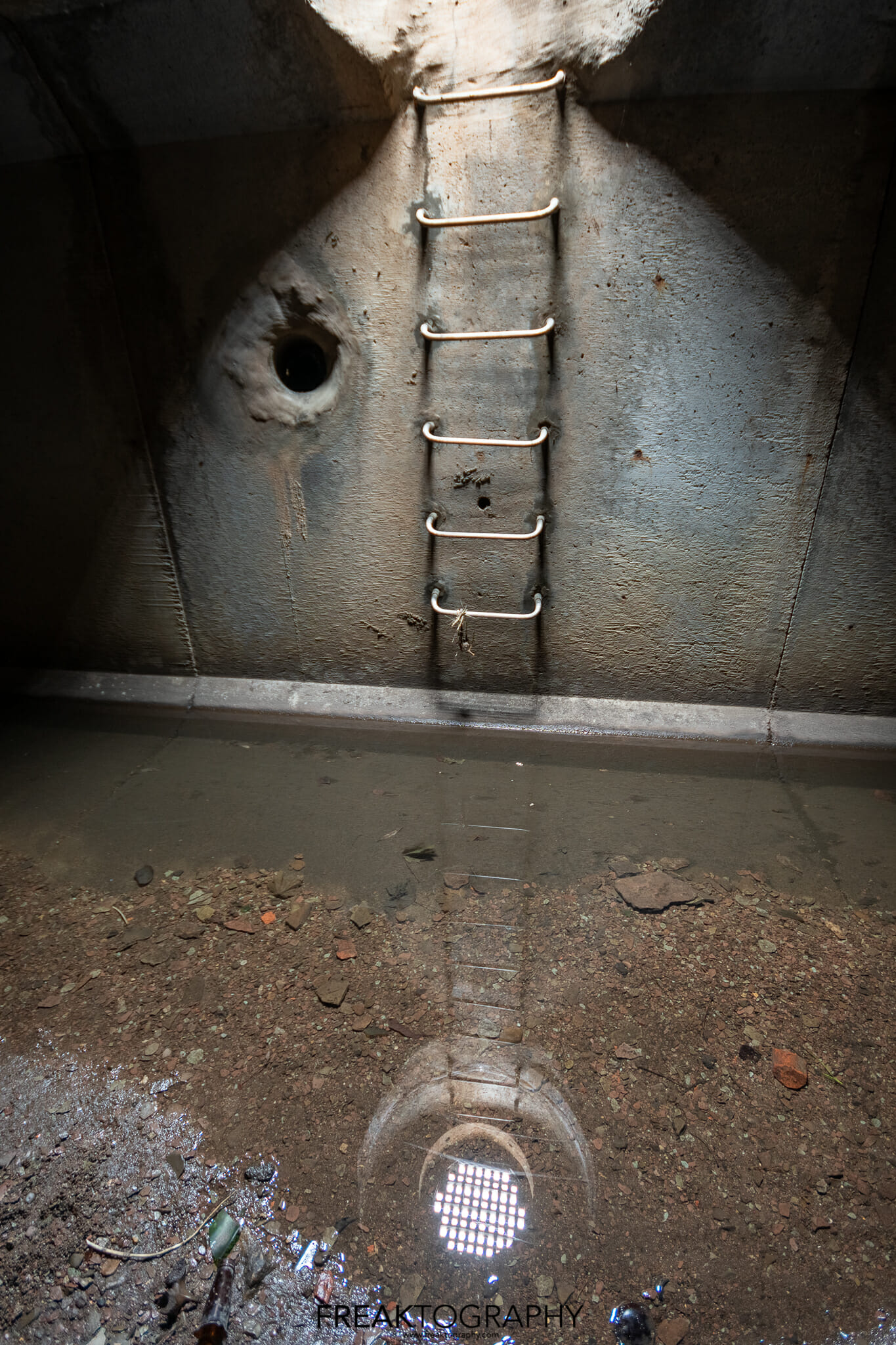 Draining Photography | Urban Exploring | Freaktography | Drains