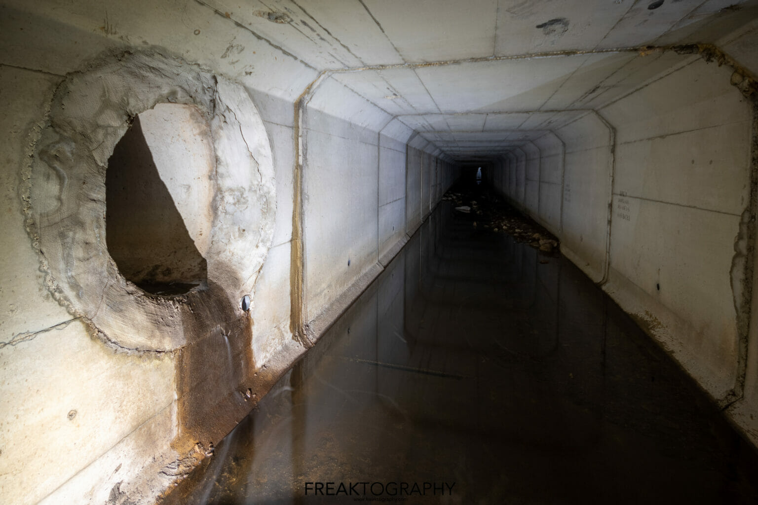 Draining Photography | Urban Exploring | Freaktography | Drains