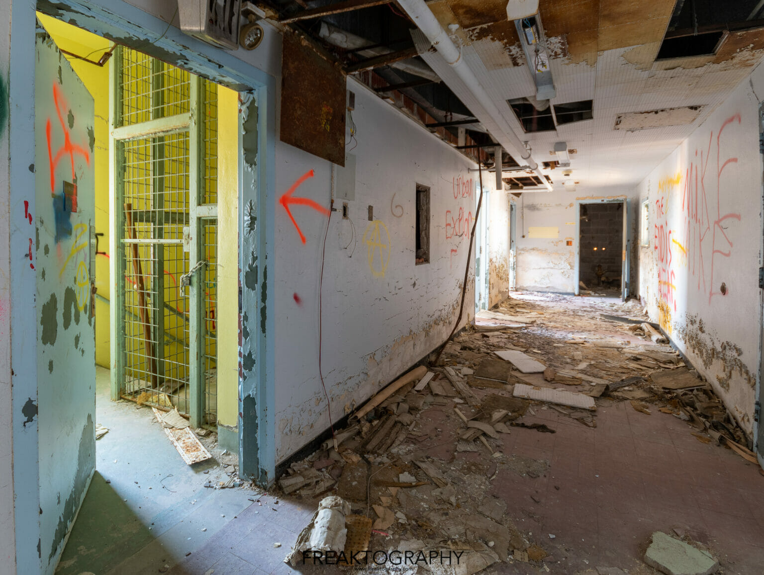 Terrence Tower at Abandoned Rochester Psychiatric Hospital | FREAKTOGRAPHY