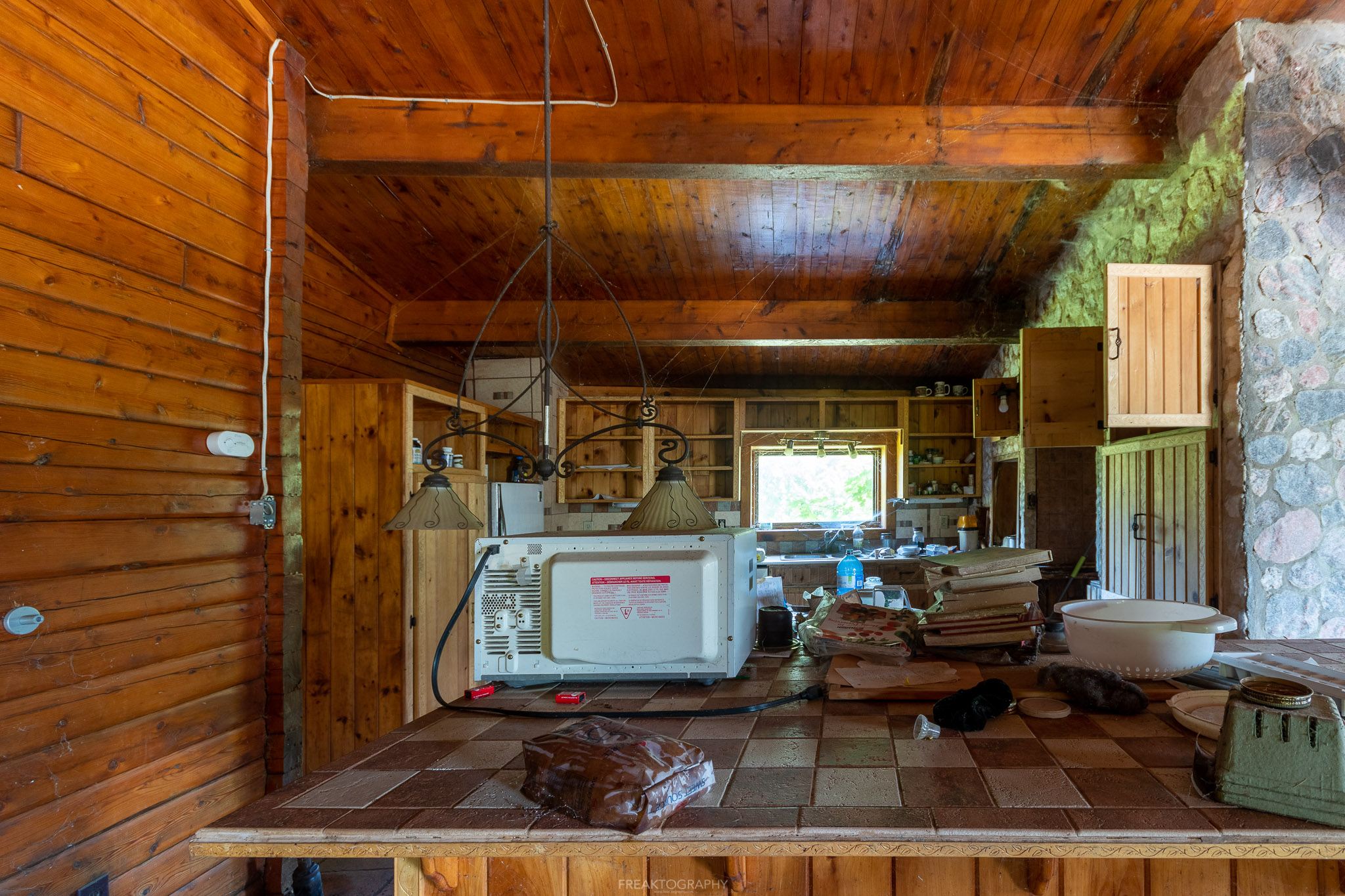 Strange Abandoned Ranch House | FREAKTOGRAPHY