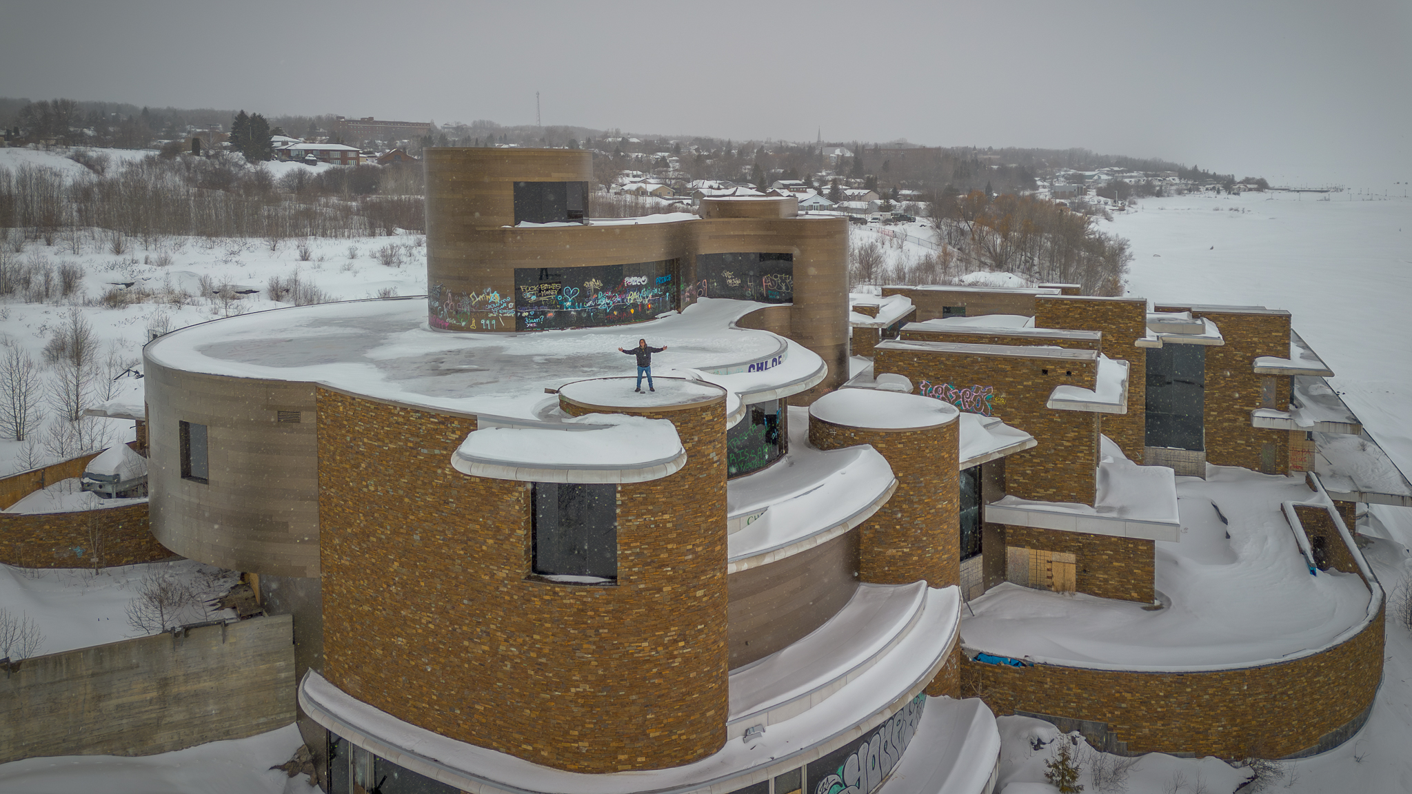 Mansion Impossible - The Abandoned Peter Grant Mansion